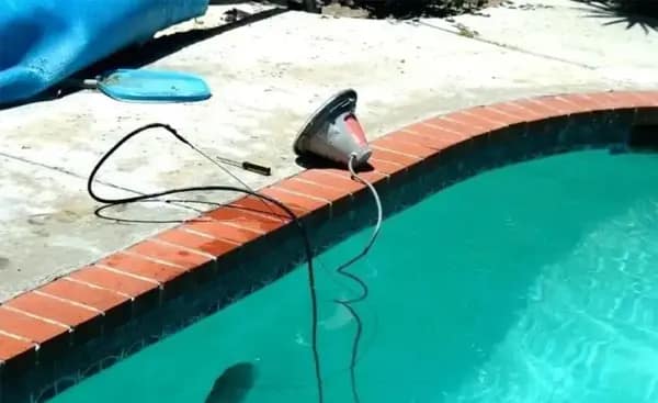How To Wire A Pool Light?